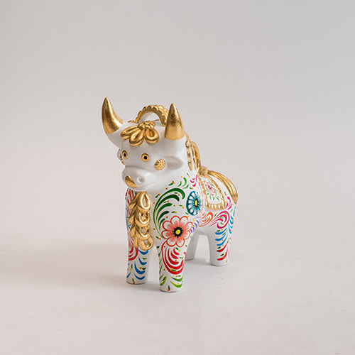 Torito de Pucará blanco XXL – Entresillas Perú